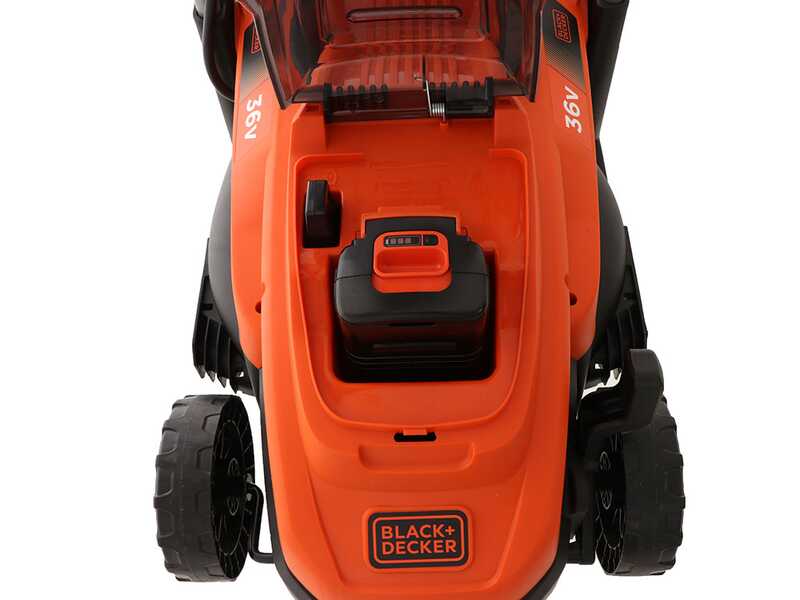 Black Decker BCMW3336L1 QW battery powered electric lawn mower best deal on AgriEuro