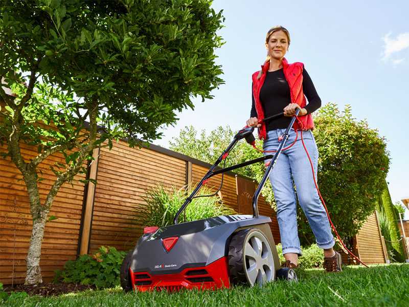 AL KO 32.4 E Basic Care Electric Lawn Aerator Scarifier 1200 W