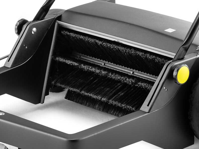 Karcher KM 70/15 C Classic - Manual sweeper , best deal on AgriEuro